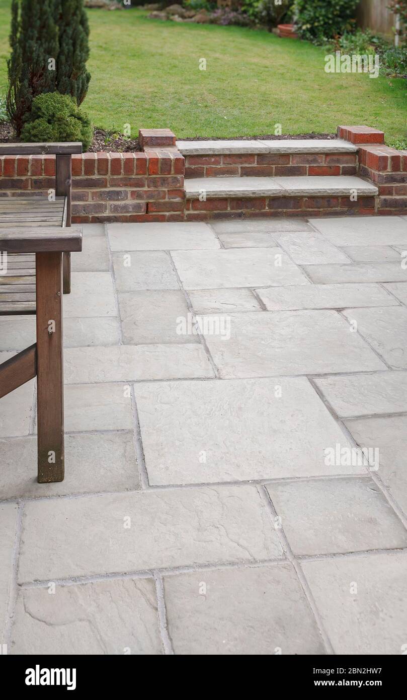 Hard landscaping paving hi-res stock photography and images - Alamy
