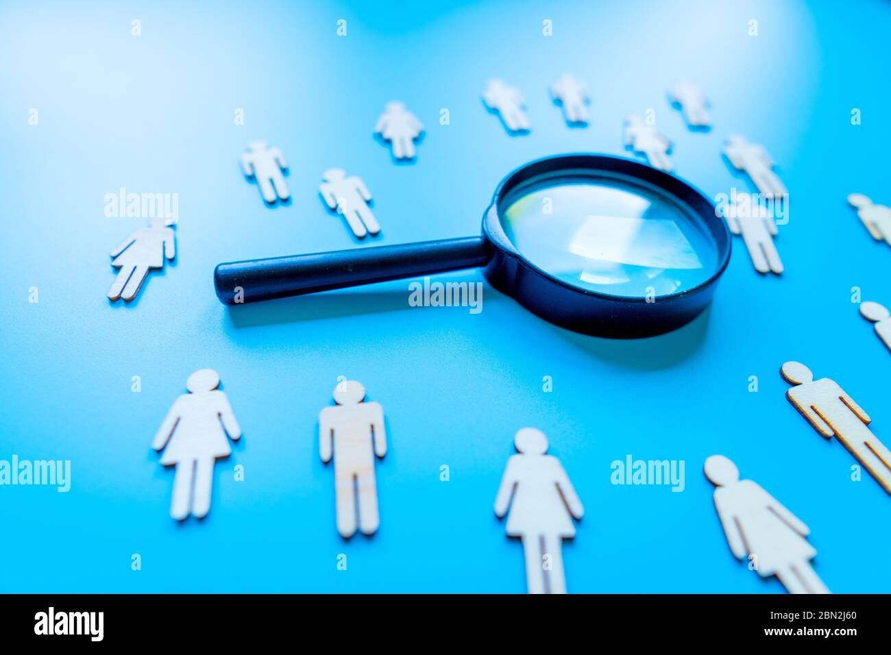 The crowd of wooden figures of people. Concept of business team. Labor ...