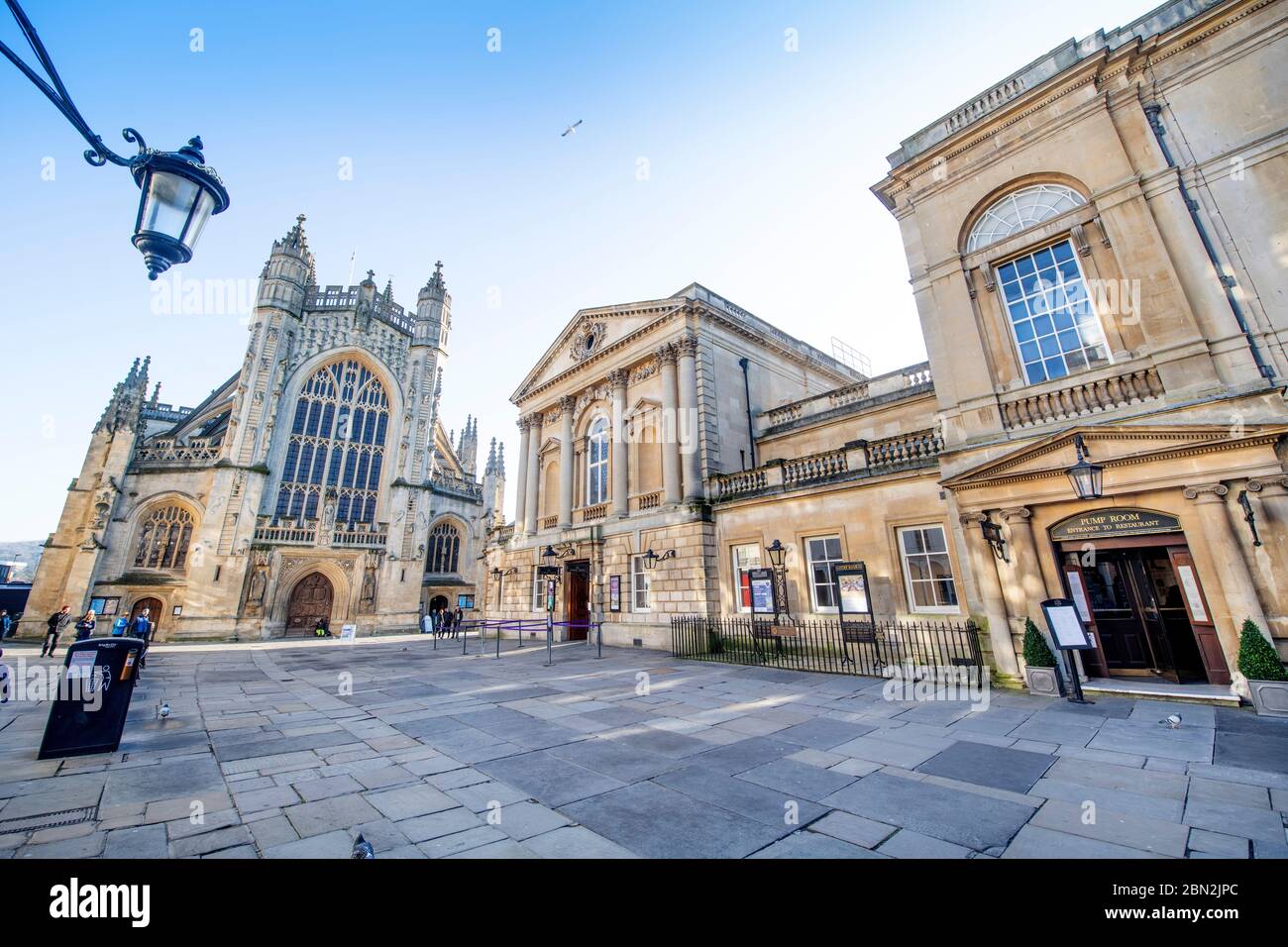 Church yard uk hi-res stock photography and images - Alamy