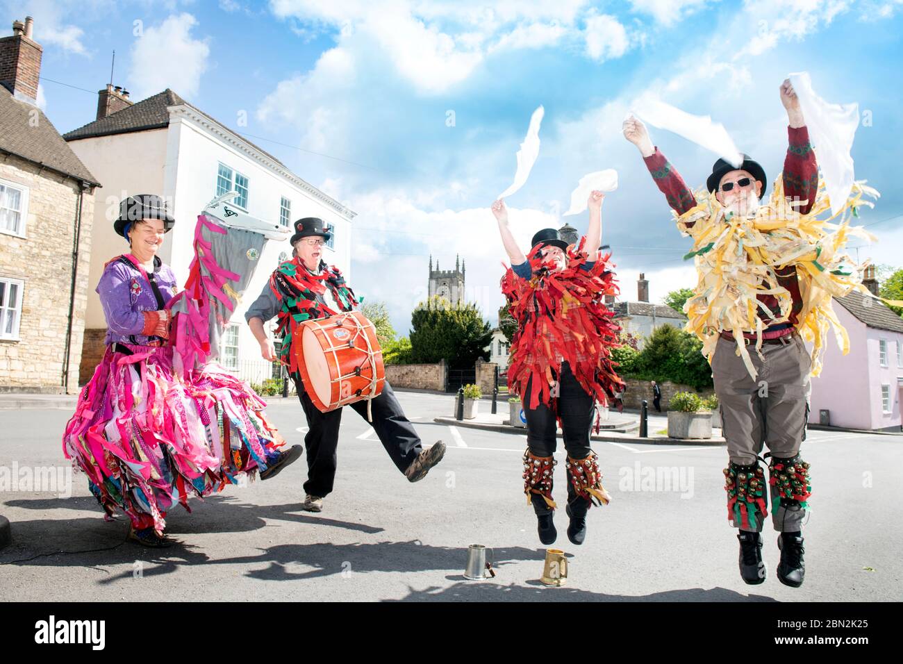 Morris dancing traditions hi-res stock photography and images - Alamy