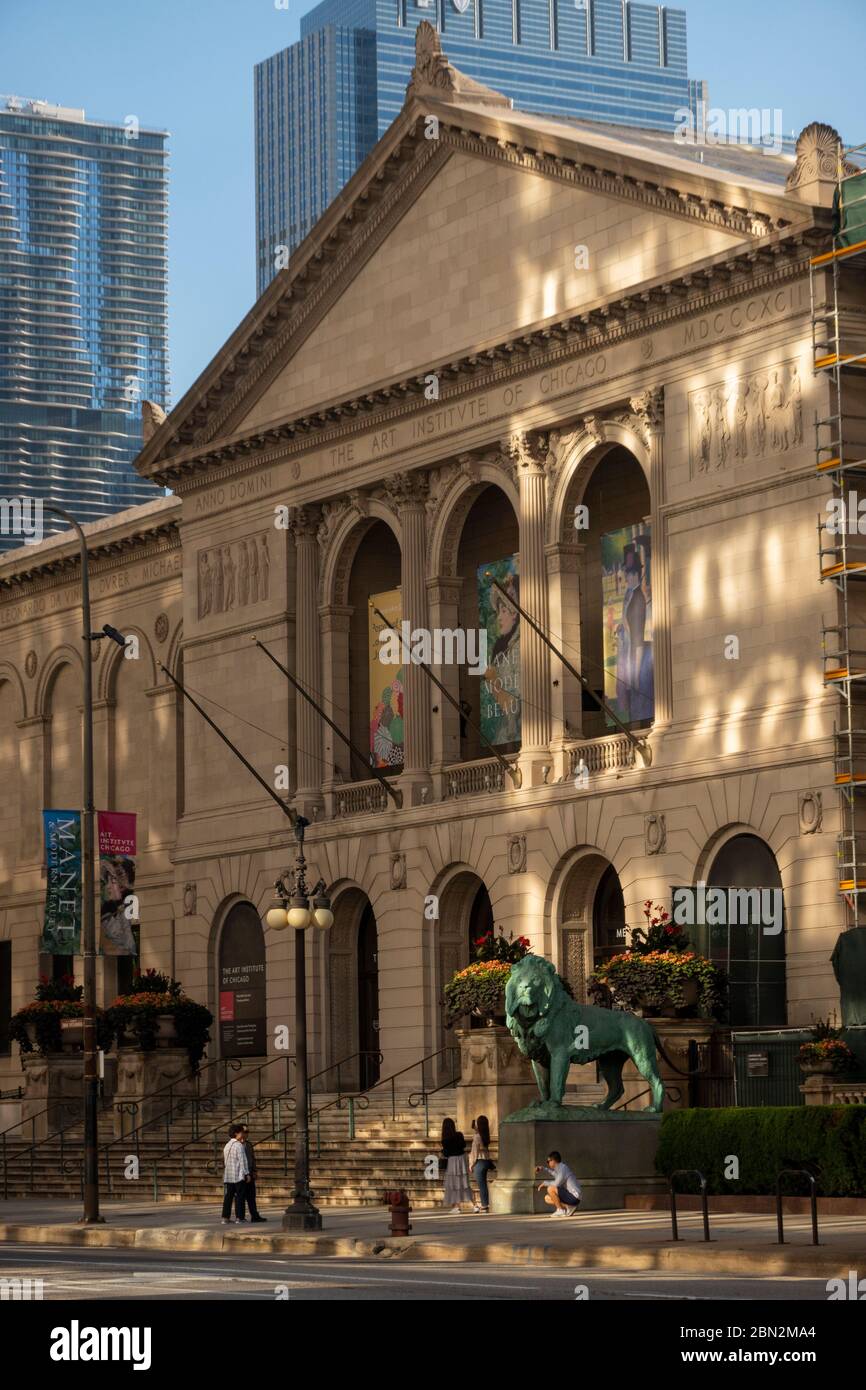 front entrance of the Art Institute of Chicago Illinois Stock Photo - Alamy