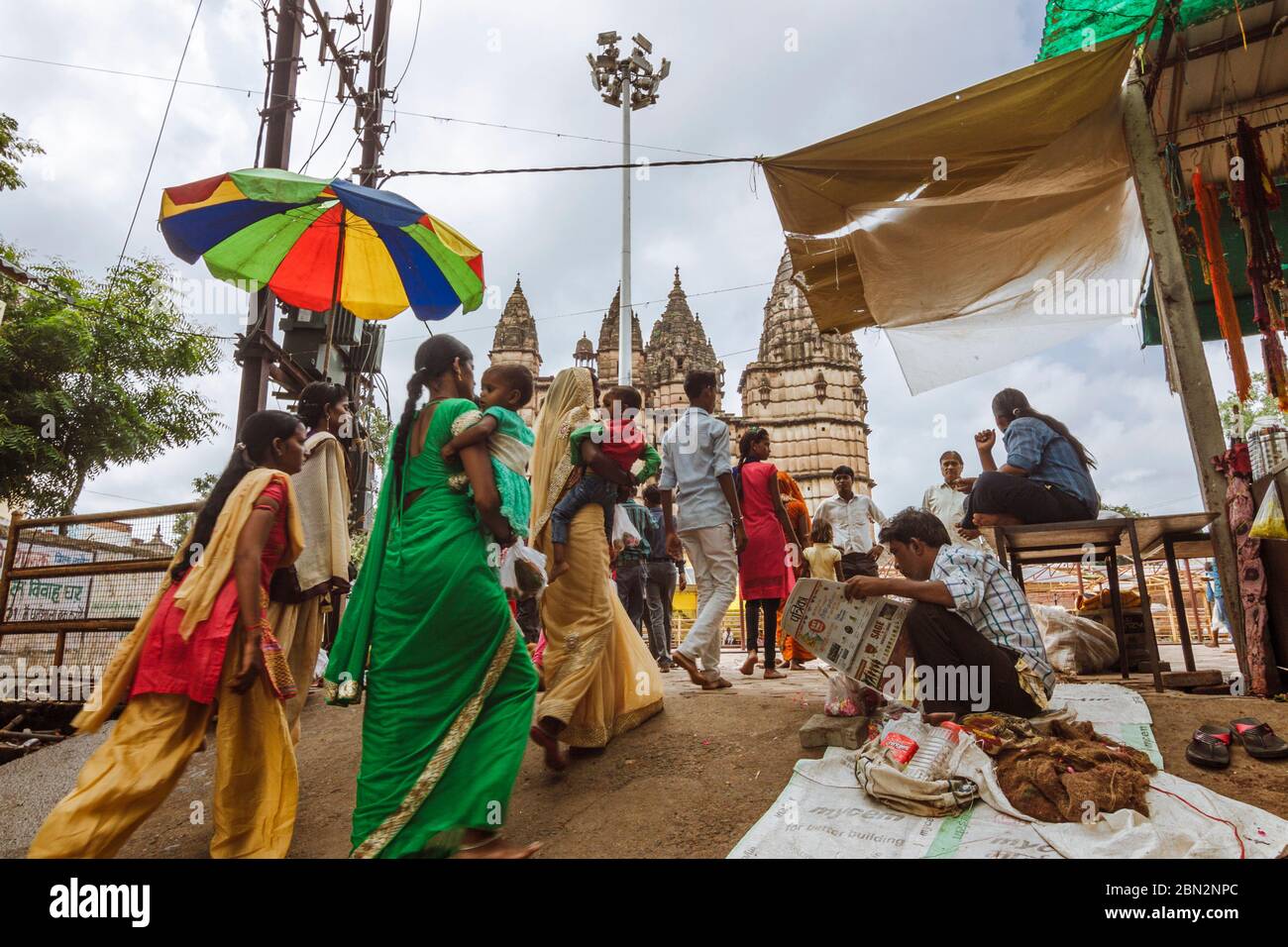 Orchha, Madhya Pradesh, India : Street market scene with Chaturbhuj ...