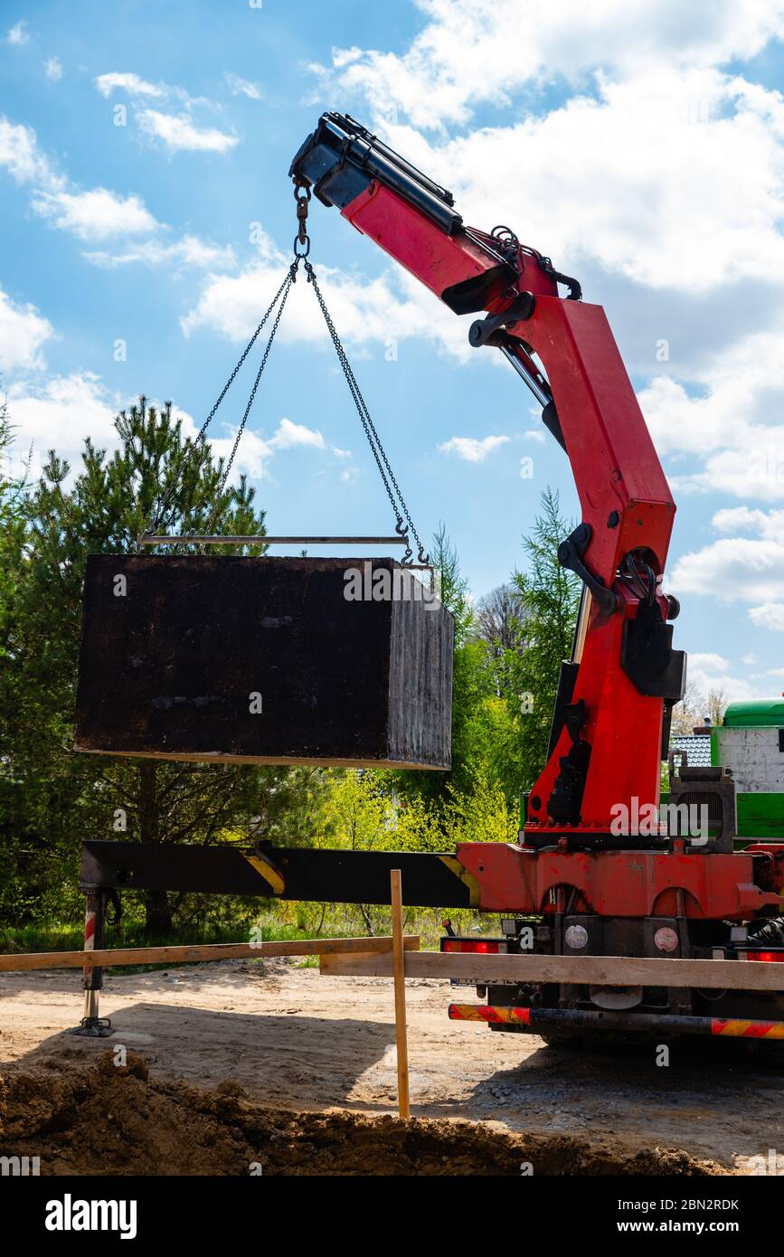 Crane tank hi-res stock photography and images - Alamy