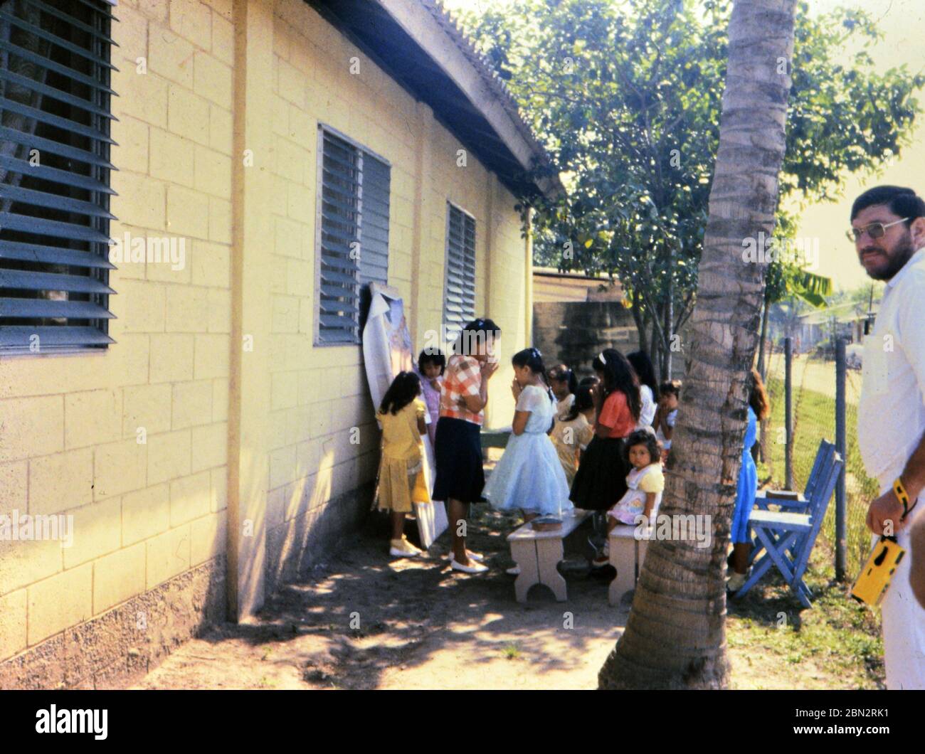 1980s honduras school students hi-res stock photography and images - Alamy