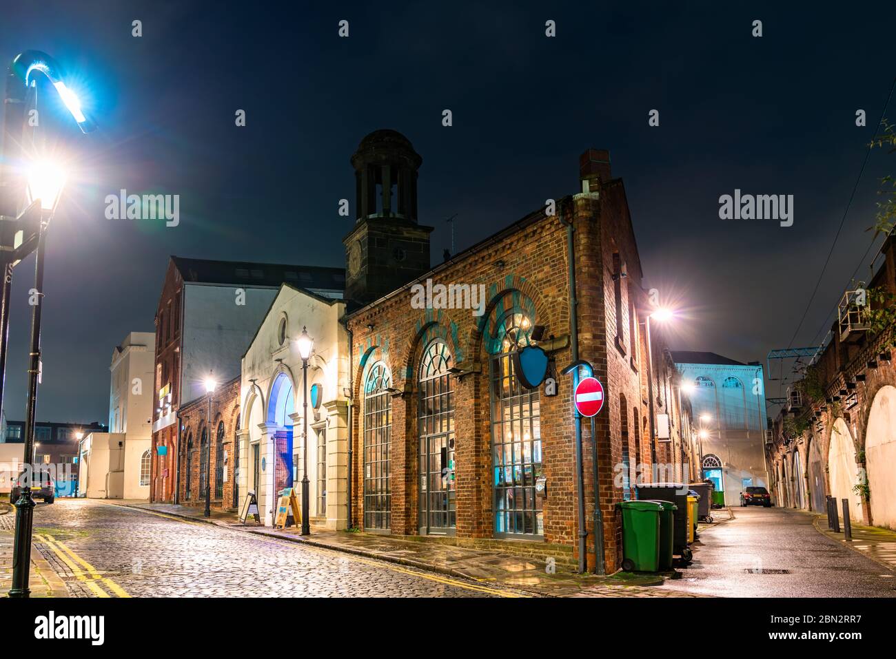 Architecture of Leeds in England Stock Photo - Alamy