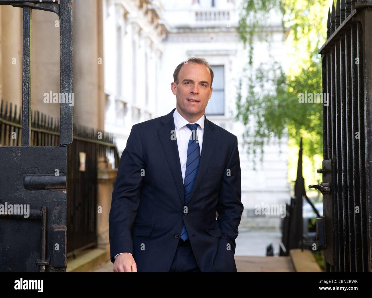 Foreign secretary dominic raab in downing street hi-res stock ...