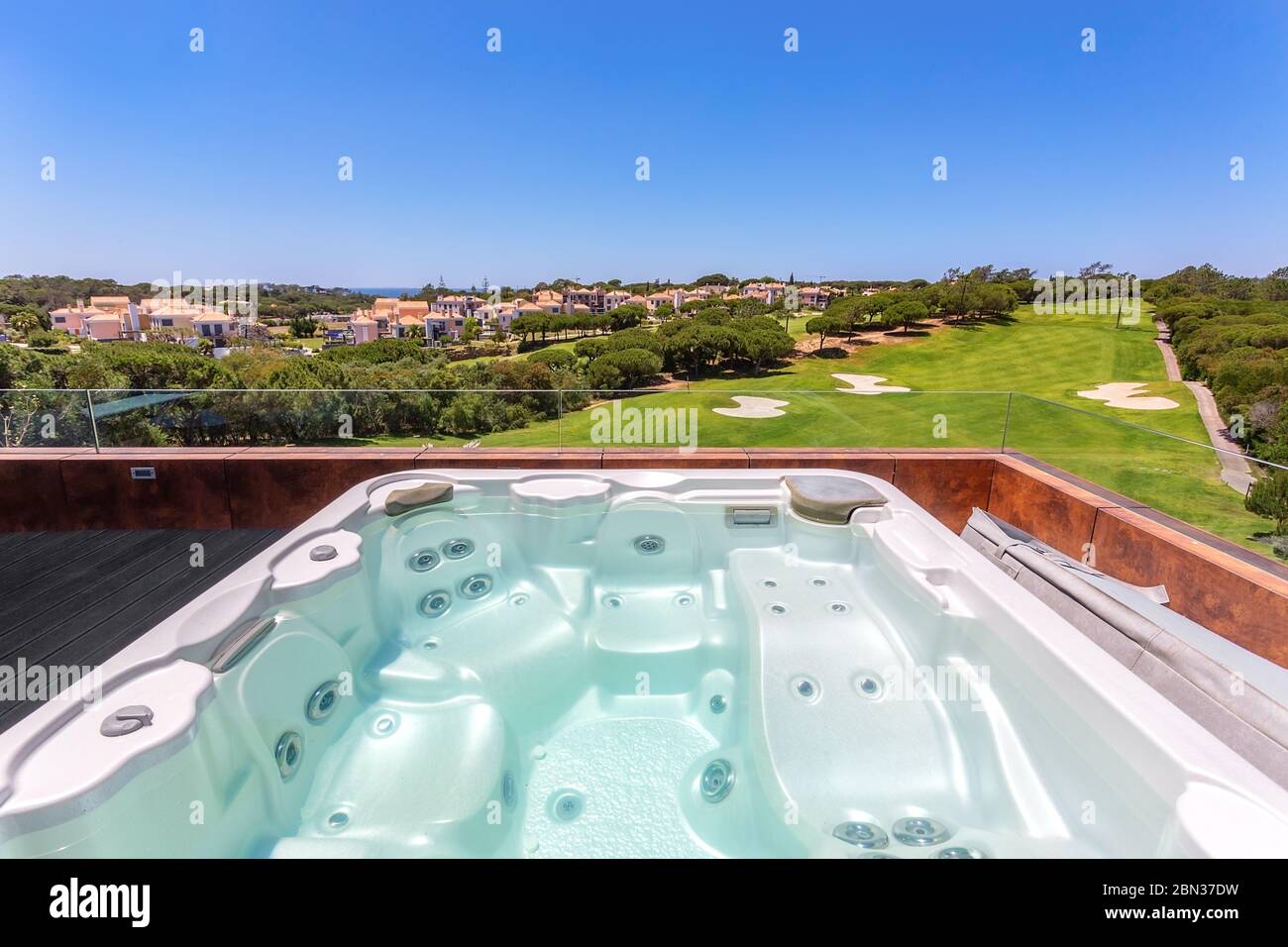 Modern luxurious pool, jacuzzi with hydromassage, with beautiful views ...