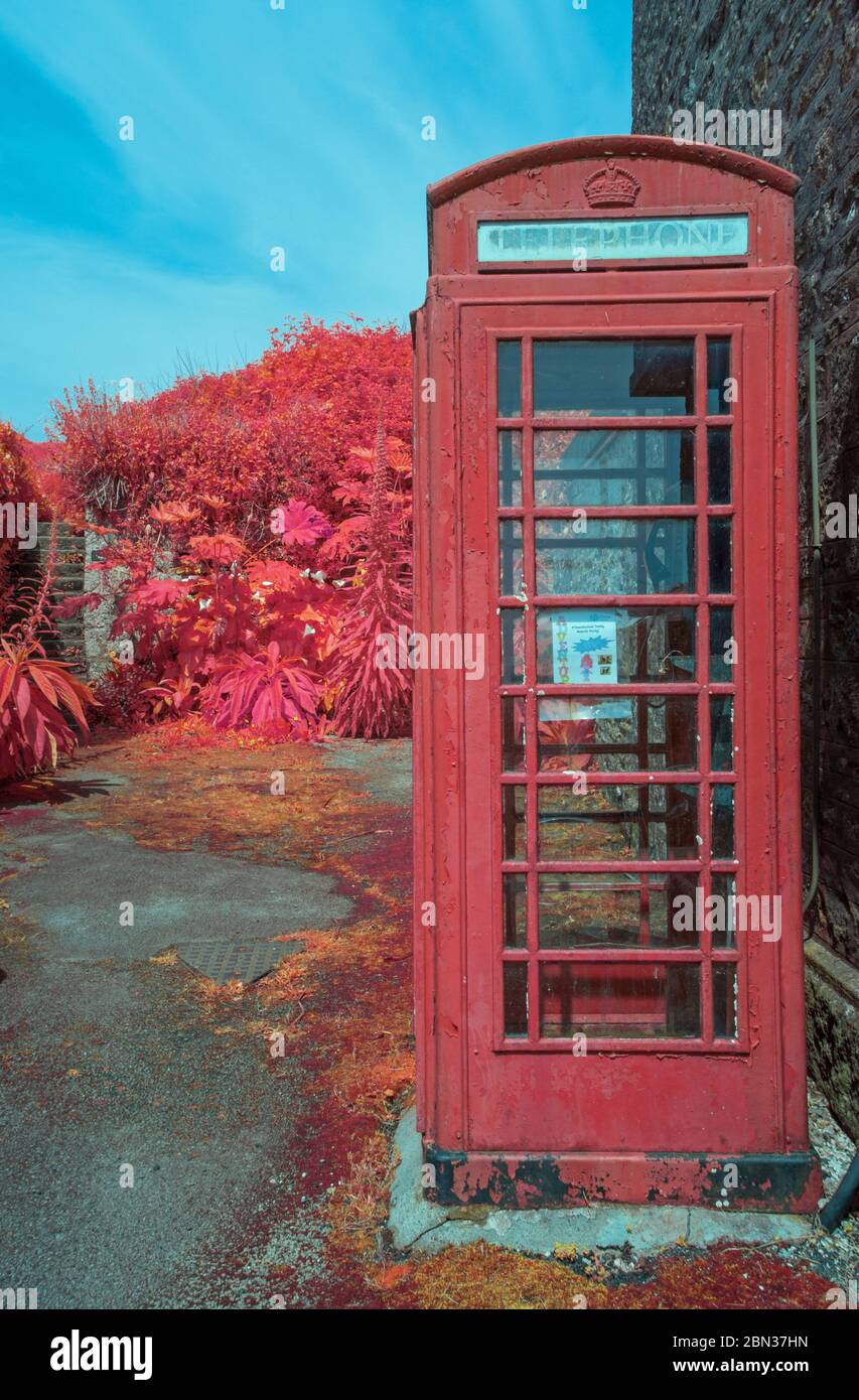Red Telephone Box, Gulval, Cornwall UK Stock Photo - Alamy