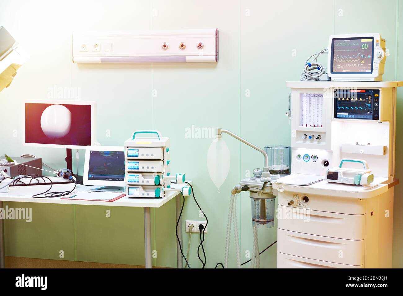 Medical clinic health center hi-res stock photography and images - Alamy