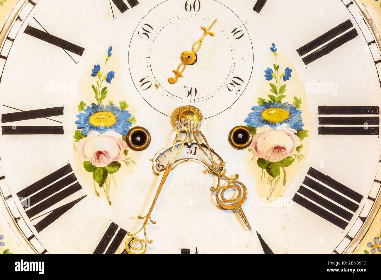 Painted clock face hi-res stock photography and images - Alamy