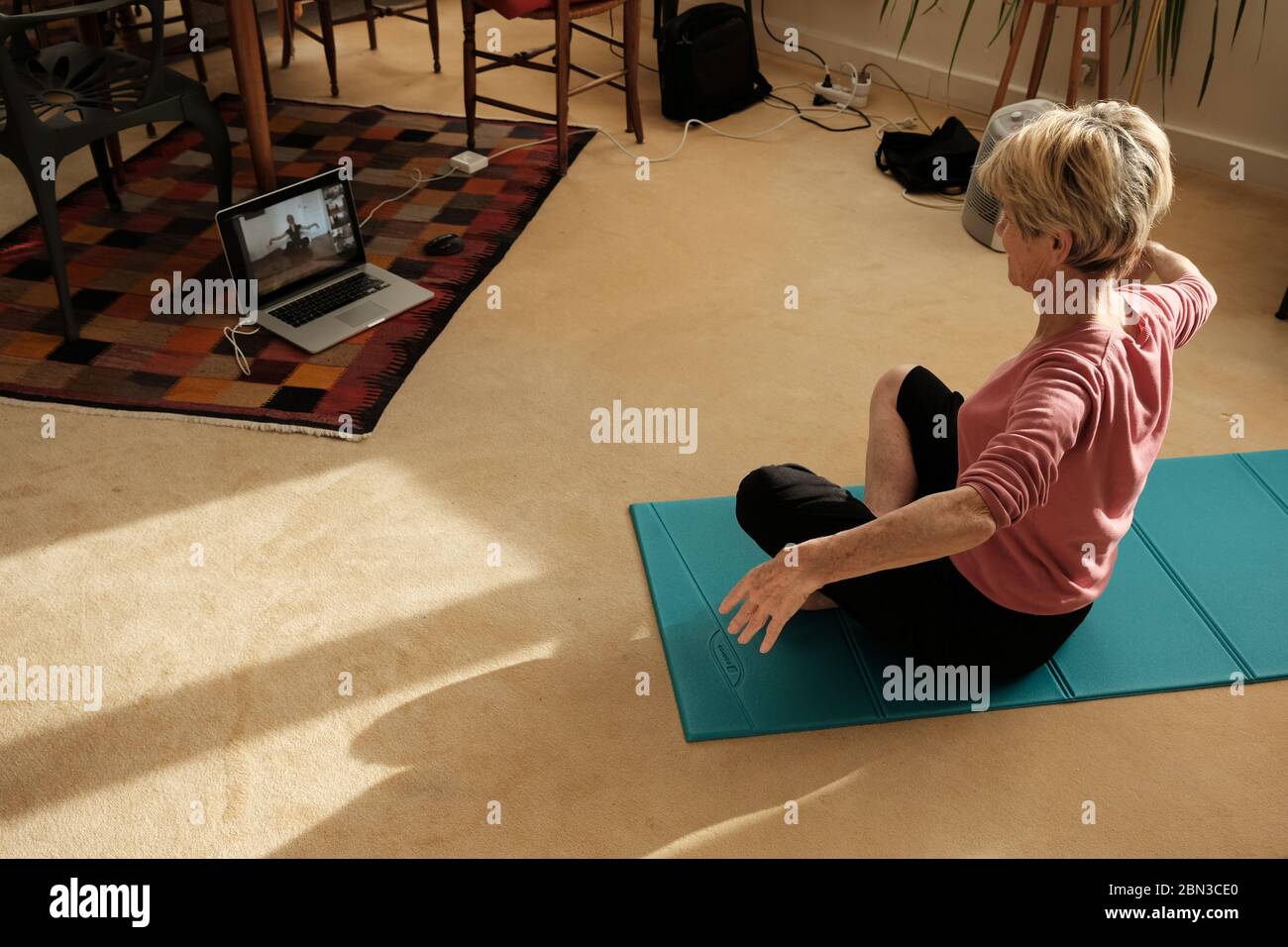 Individual learning hi-res stock photography and images - Alamy