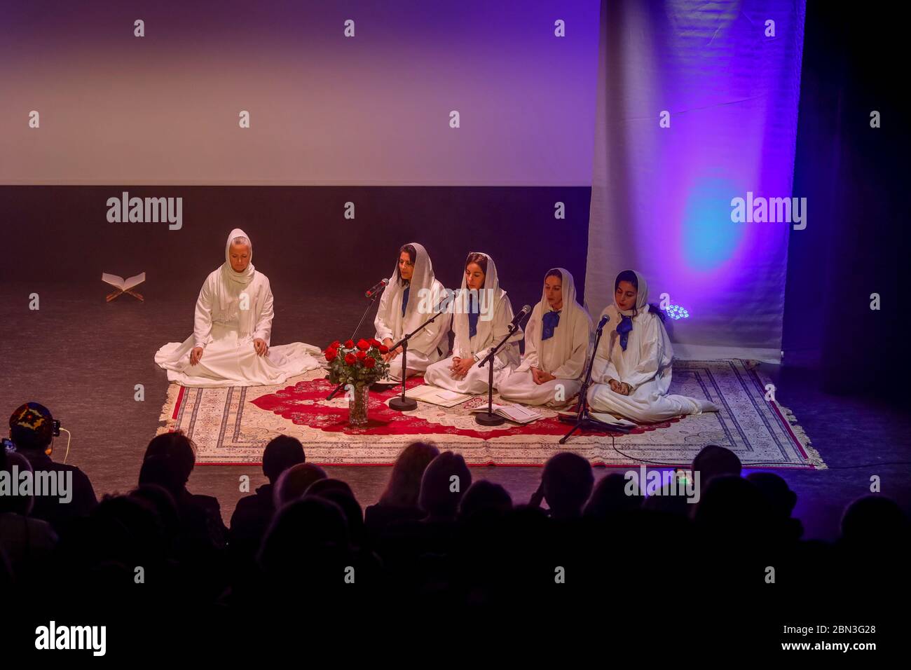 Sufi performance in paris, France. Alawiya sufis Stock Photo - Alamy