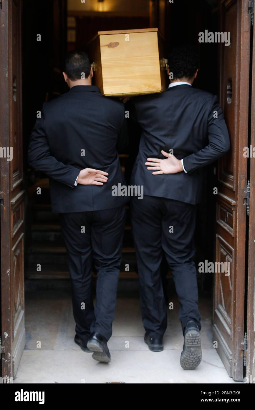 Funeral at St Francois Xavier church, Paris, France Stock Photo - Alamy