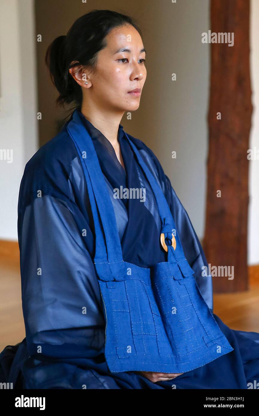 France zazen hi-res stock photography and images - Alamy