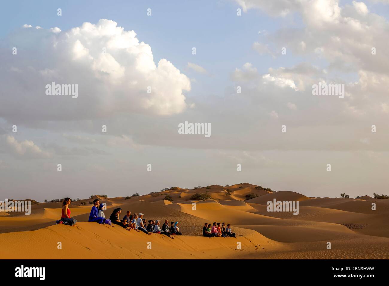 Zen sesshin (retreat) in the Sahara desert, Morocco. Zazen (meditation ...