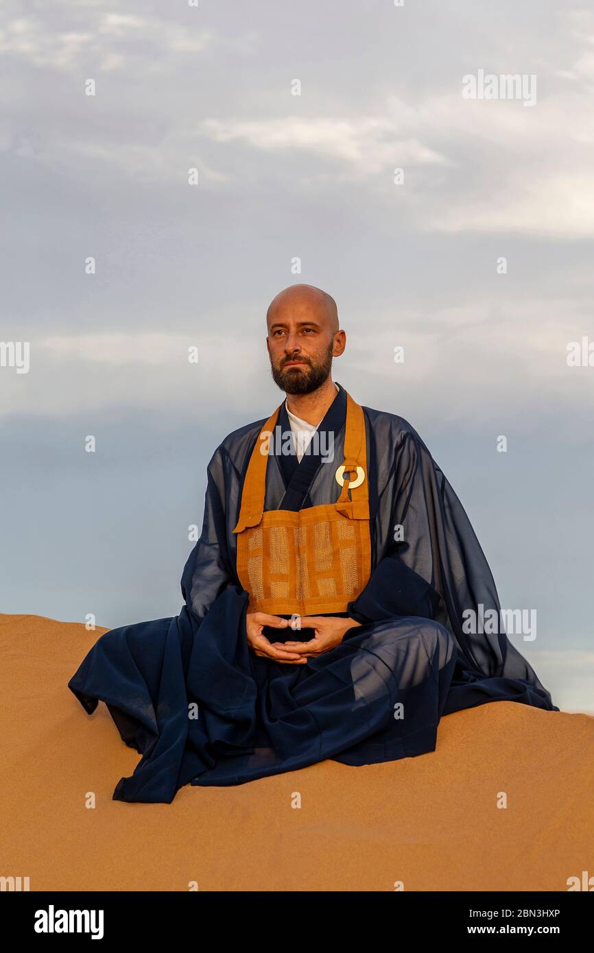 Zen sesshin (retreat) in the Sahara desert, Morocco. Zen master ...