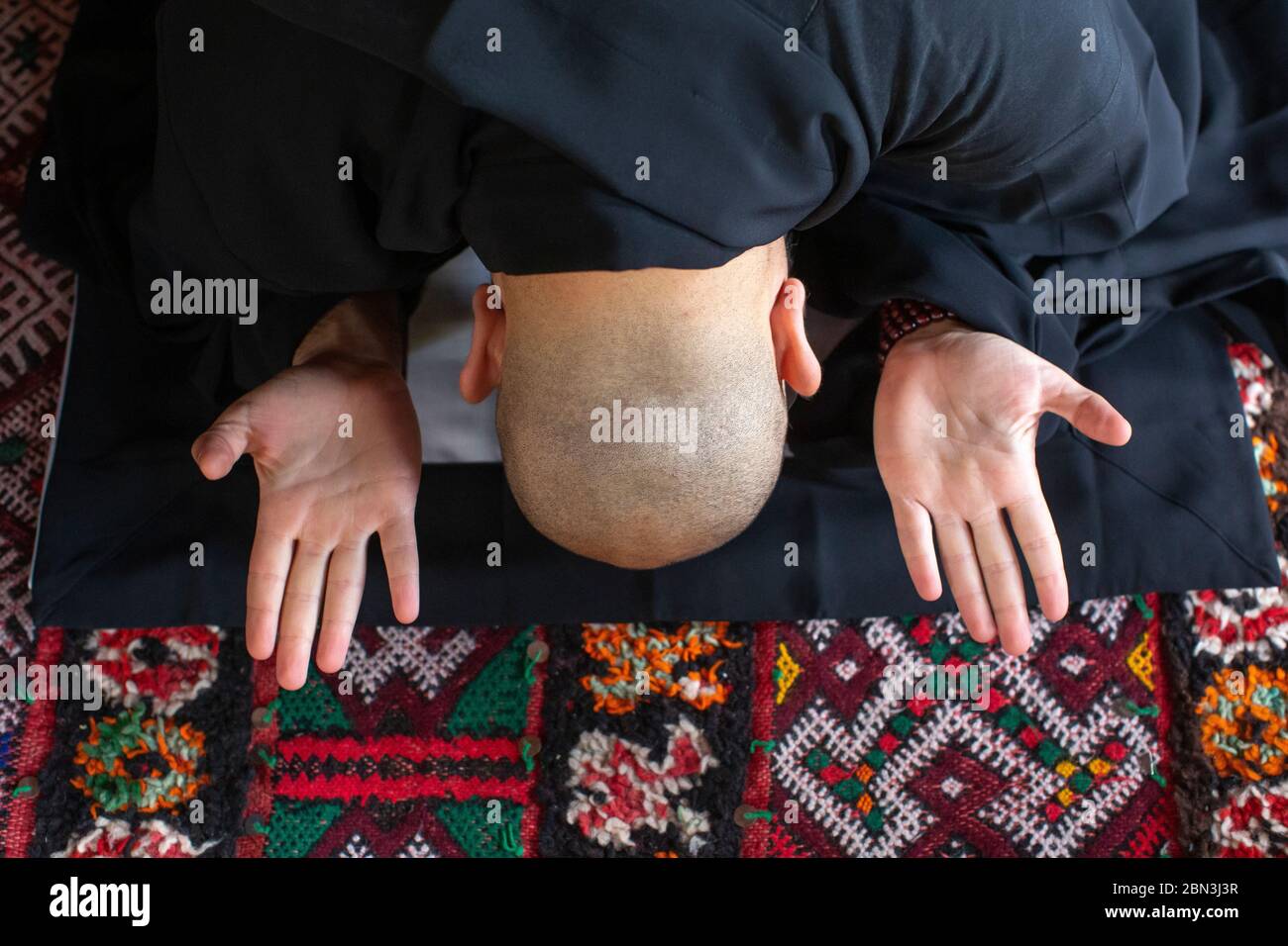 Zen Buddhist ceremony in Morocco. Prosternation Stock Photo - Alamy