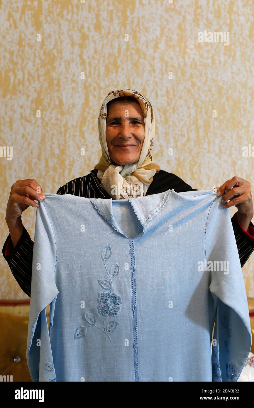 Femme du marocain hi-res stock photography and images - Alamy