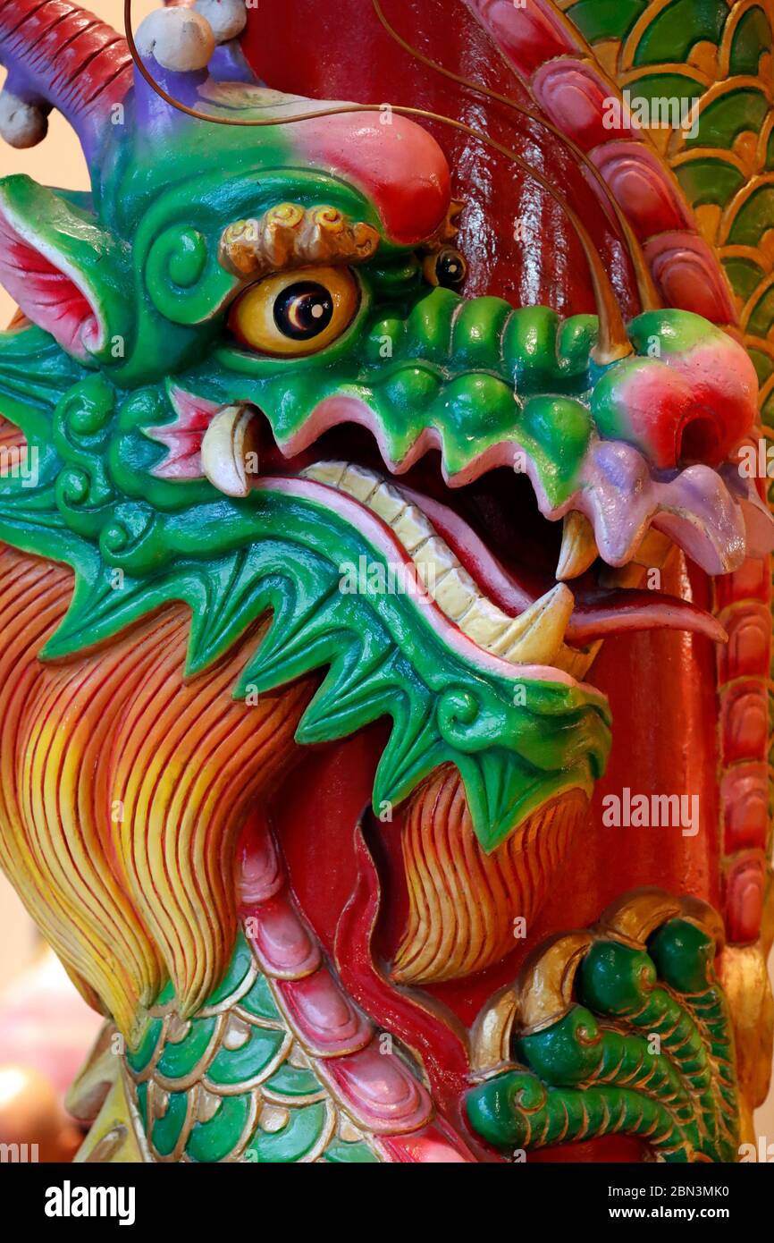 Guan Di chinese taoist temple. Chinese dragon. Kuala Lumpur. Malaysia ...