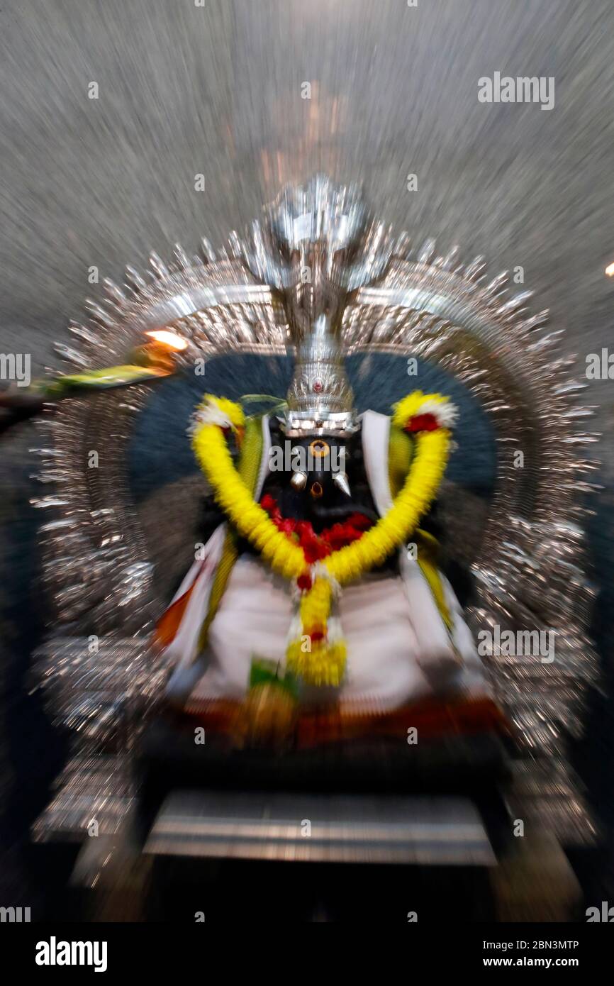 Sri Mahamariamman Hindu Temple. Ganesh ( Ganapati ) hindu god of good ...