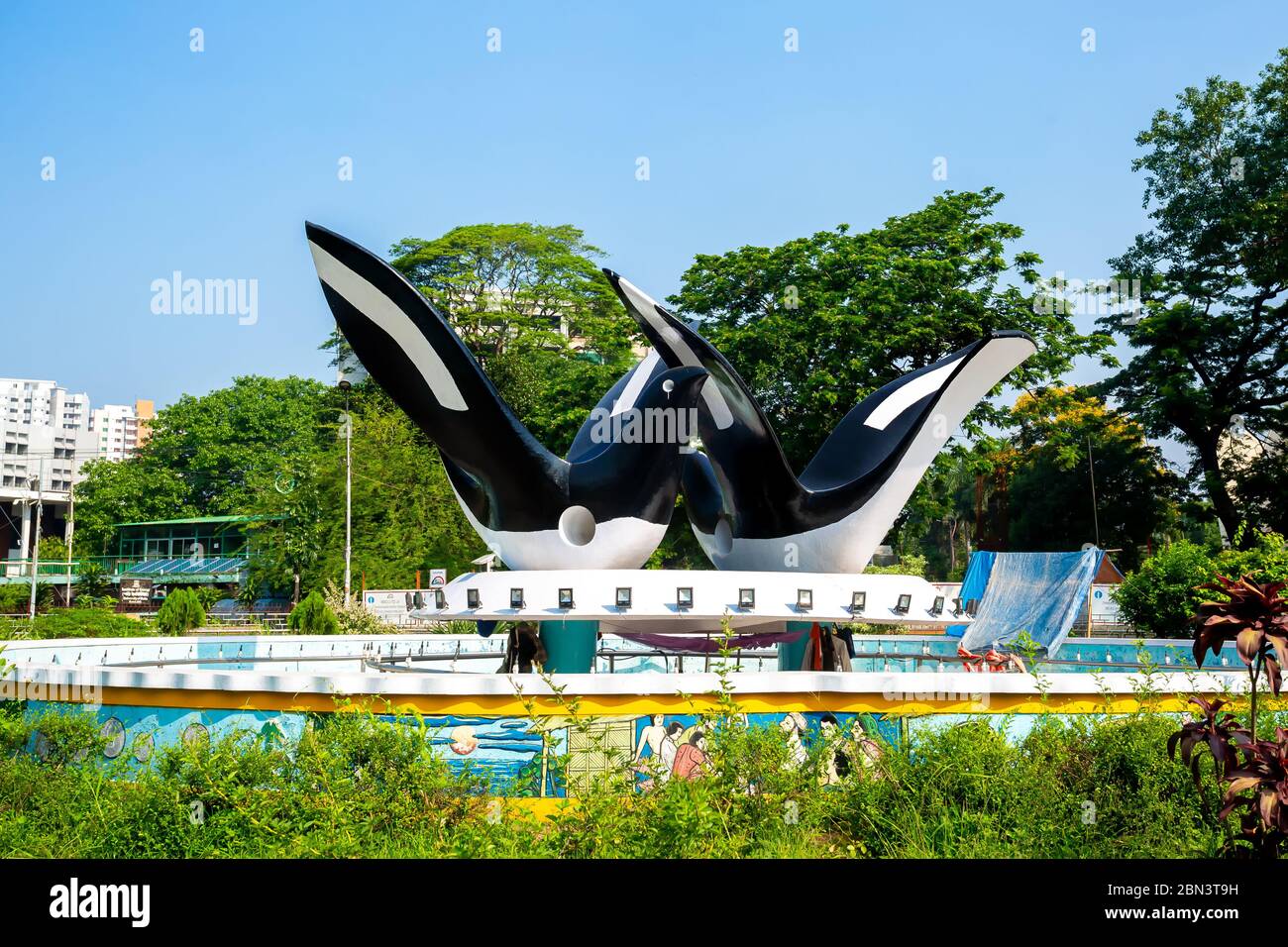 Bangladesh – May 12, 2020: Doel Chattar or Doel Square is a sculpture ...