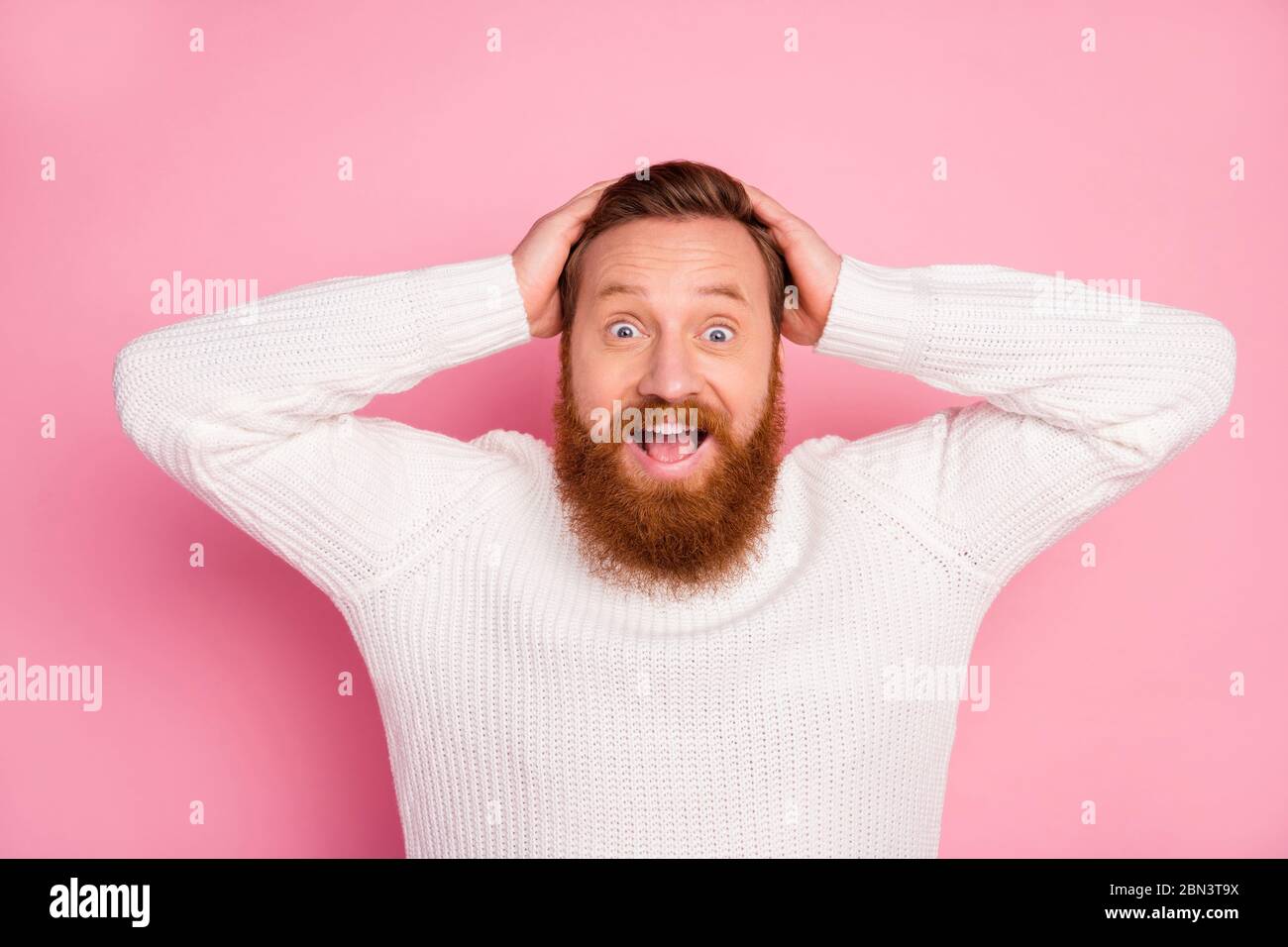 Close-up portrait of his he nice attractive funny funky overjoyed ...