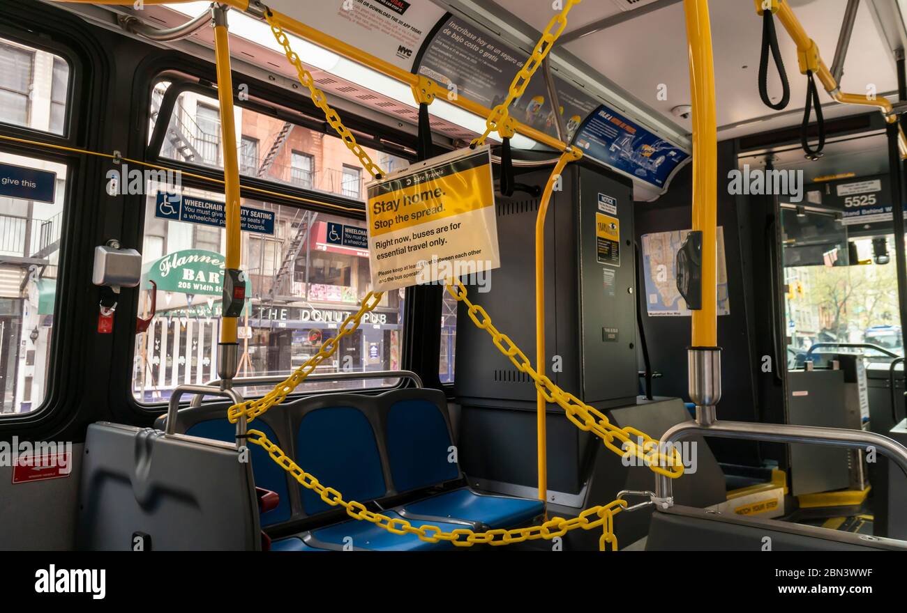 Emergency barricade hi-res stock photography and images - Alamy