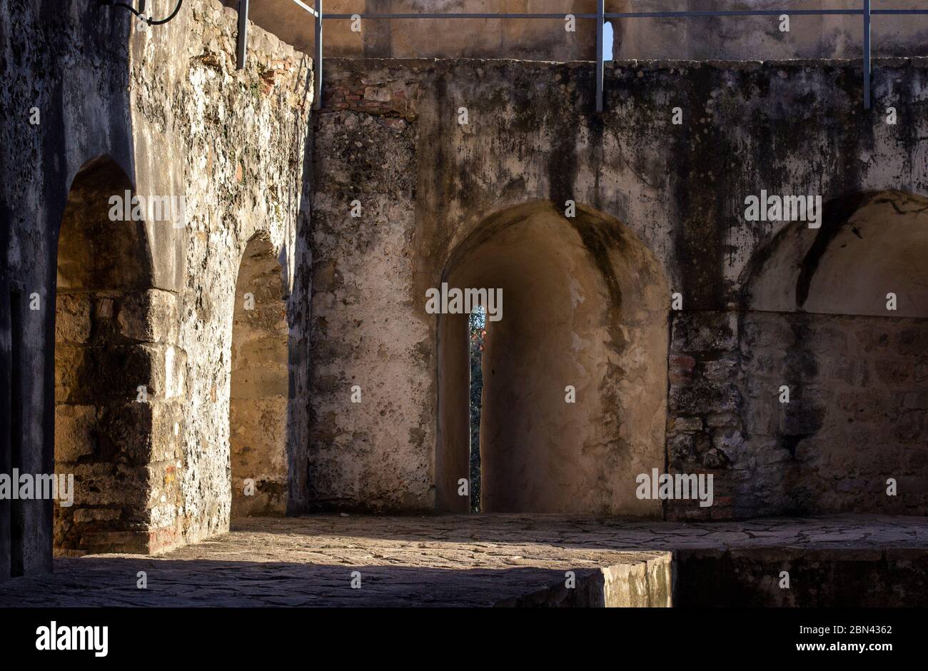 Arrow slit windows hi-res stock photography and images - Alamy