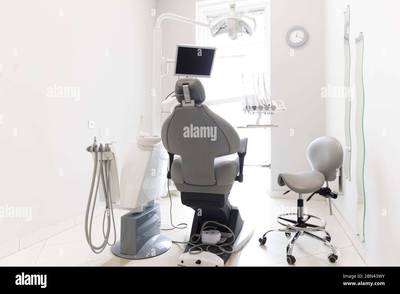 Modern hospital with dentistry room, light interior Stock Photo - Alamy