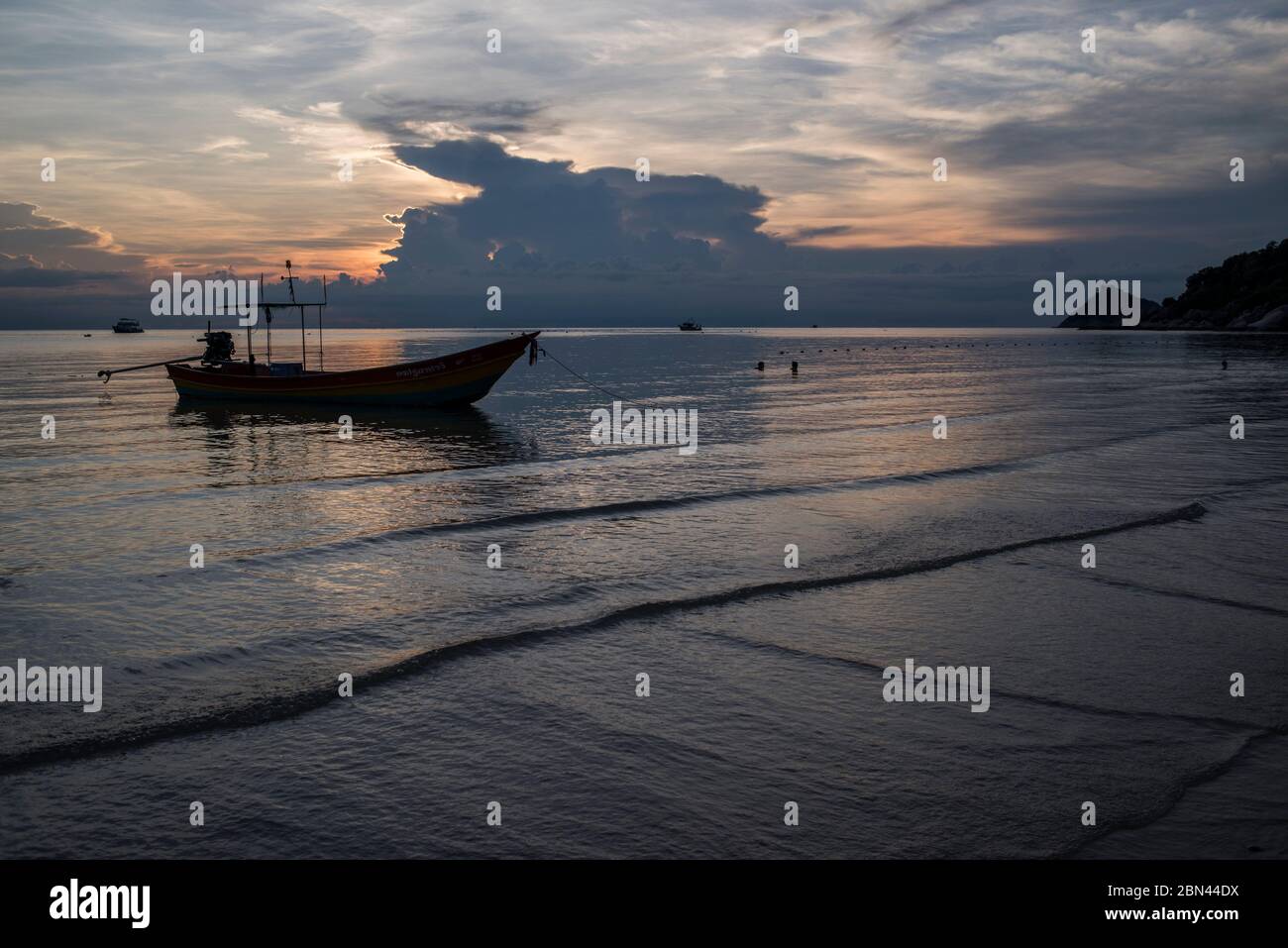Sunset at the Sairee Beach at twilight, Koh Tao, Thailand Stock Photo ...