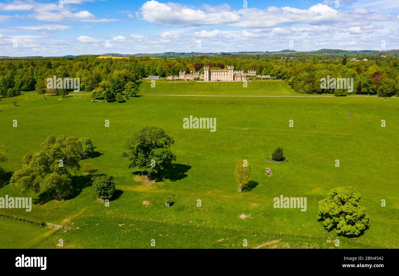 Floors castle, kelso scotland hi-res stock photography and images - Alamy