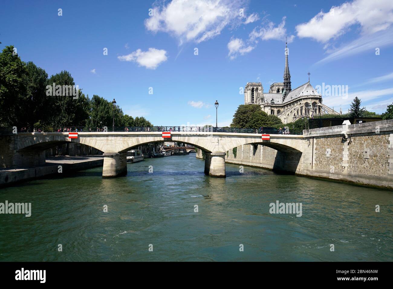 Pont de l'Archevêché (Bridge of the Archbishopric) over Seine River ...