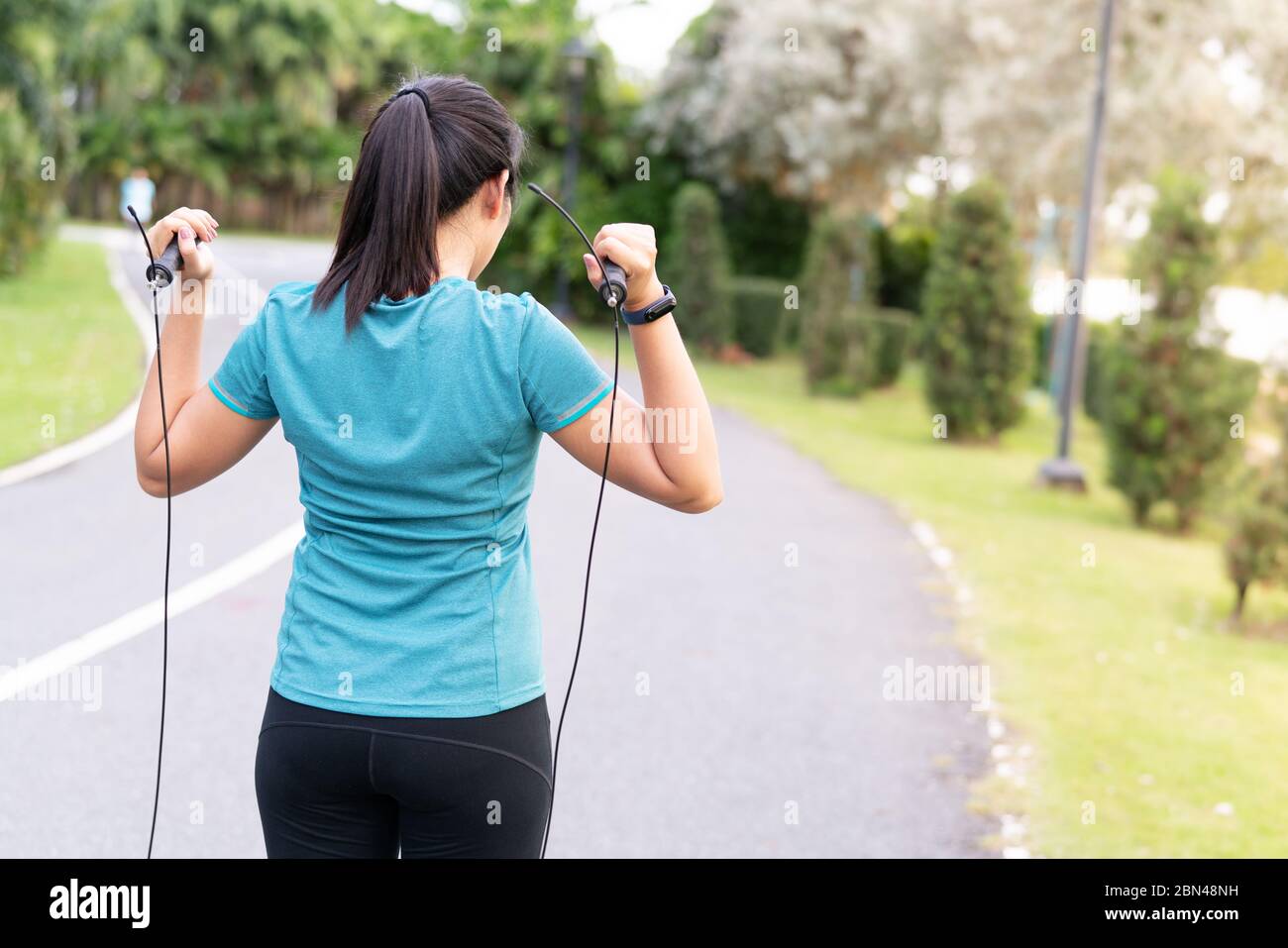 Teen jumping rope hi-res stock photography and images - Alamy Teen jumping rope hi-res stock photography and images - Alamy