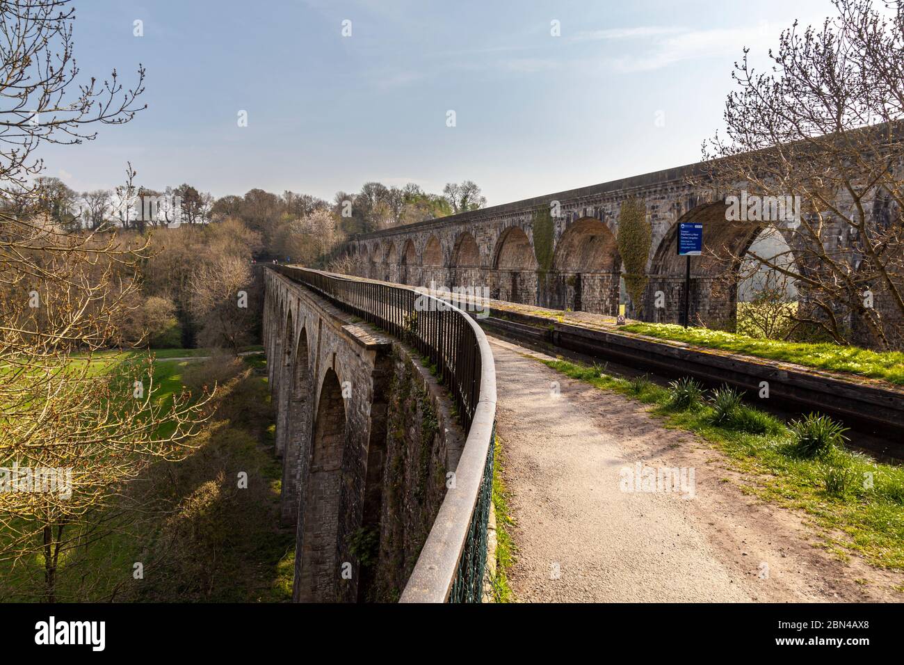 The canal aqueduct and railway viaduct that cross over the Ceiriog ...