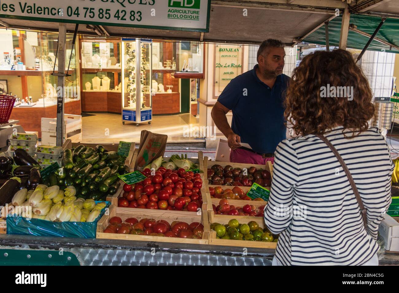 French Farmers Market Stal Stock Photo - Alamy