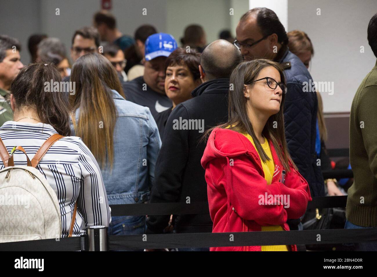 Standard arrival screening operations hi-res stock photography and ...