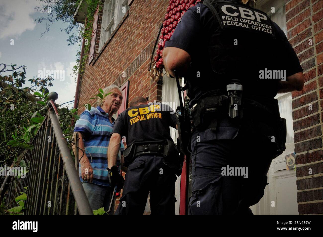Enforcement removal operations hi-res stock photography and images - Alamy