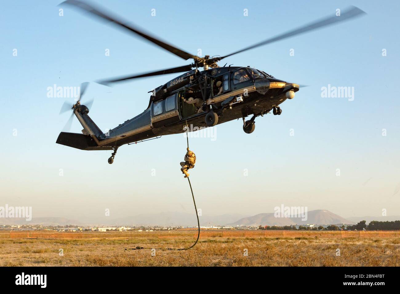 U.S. Customs and Border Protection Special Response Team members from ...