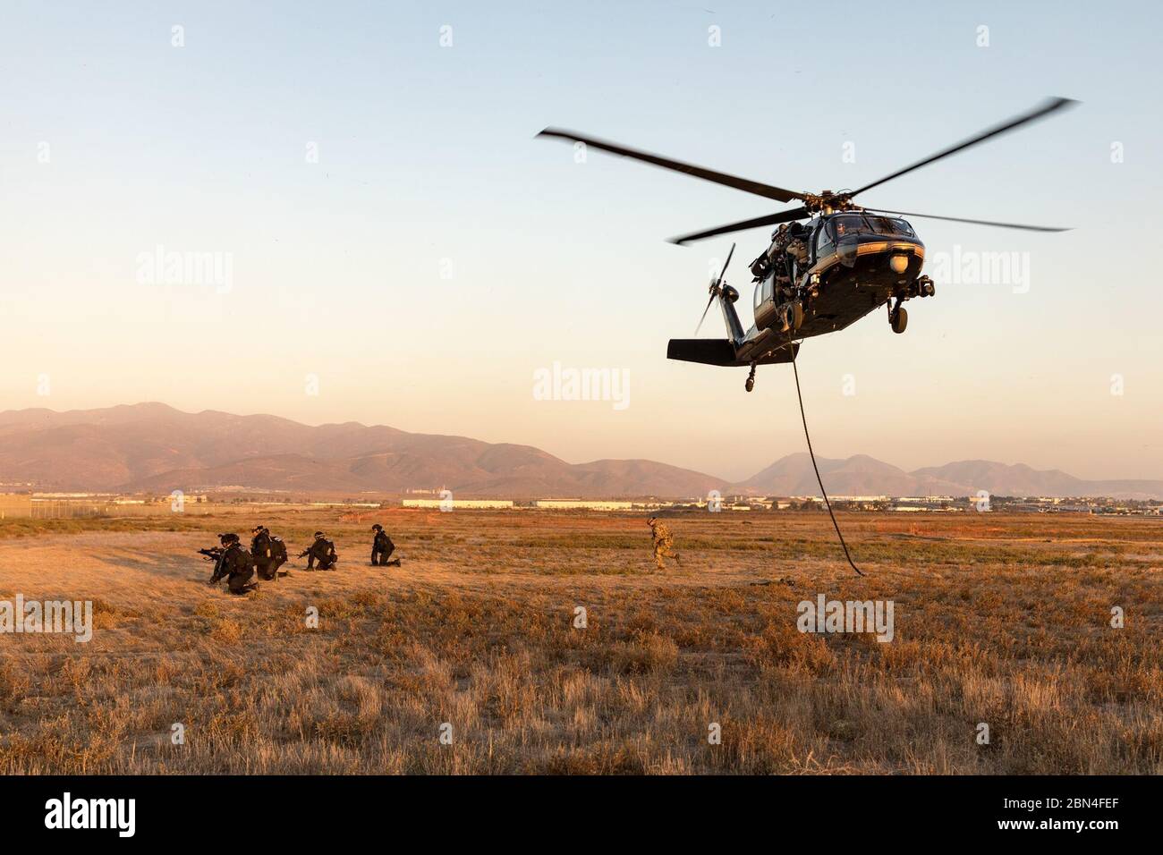 Office of Field Operations Special Response Team Members from the Los ...