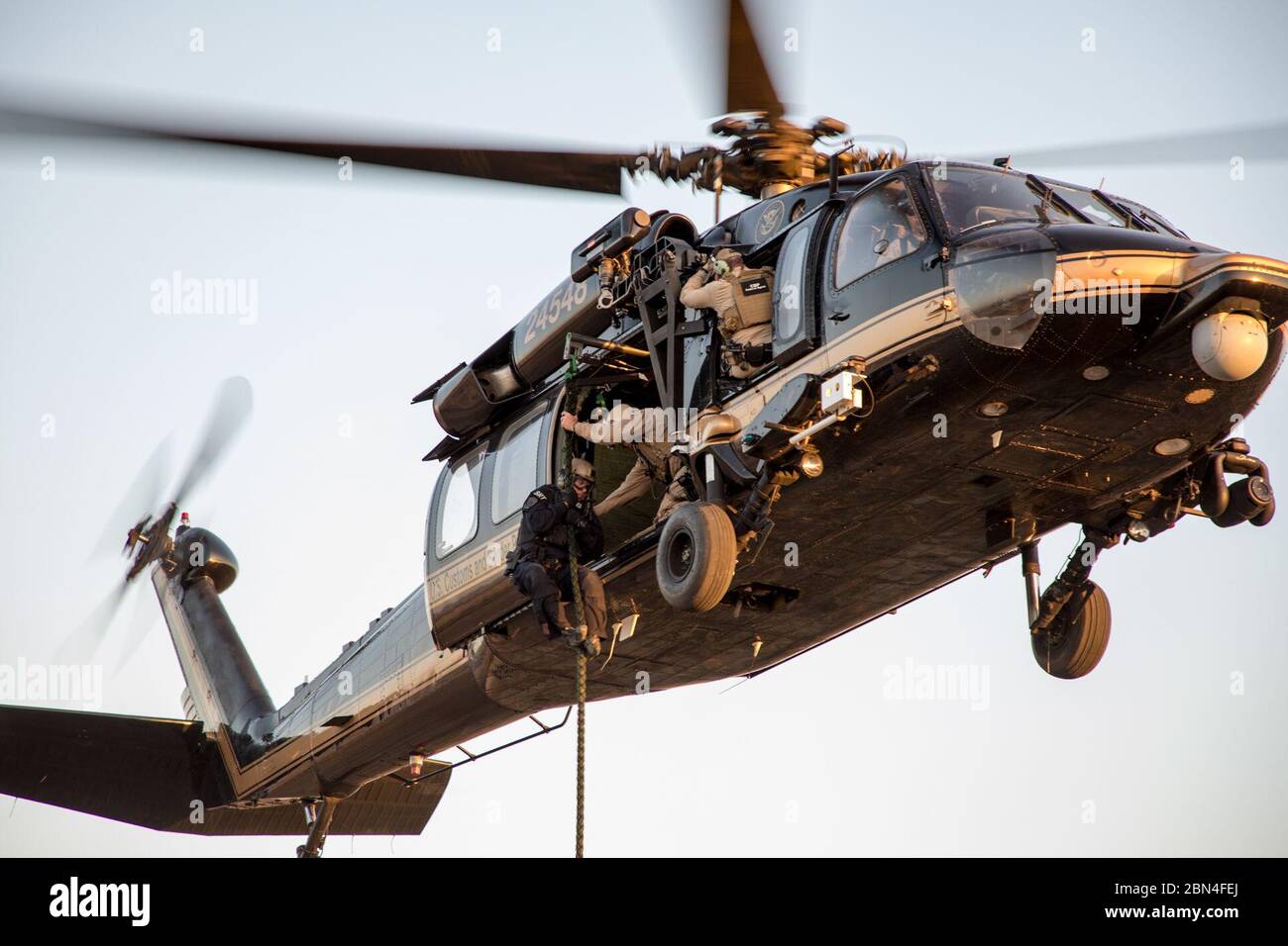 Members of CBP's Office of Field Operations Special Response Team from ...