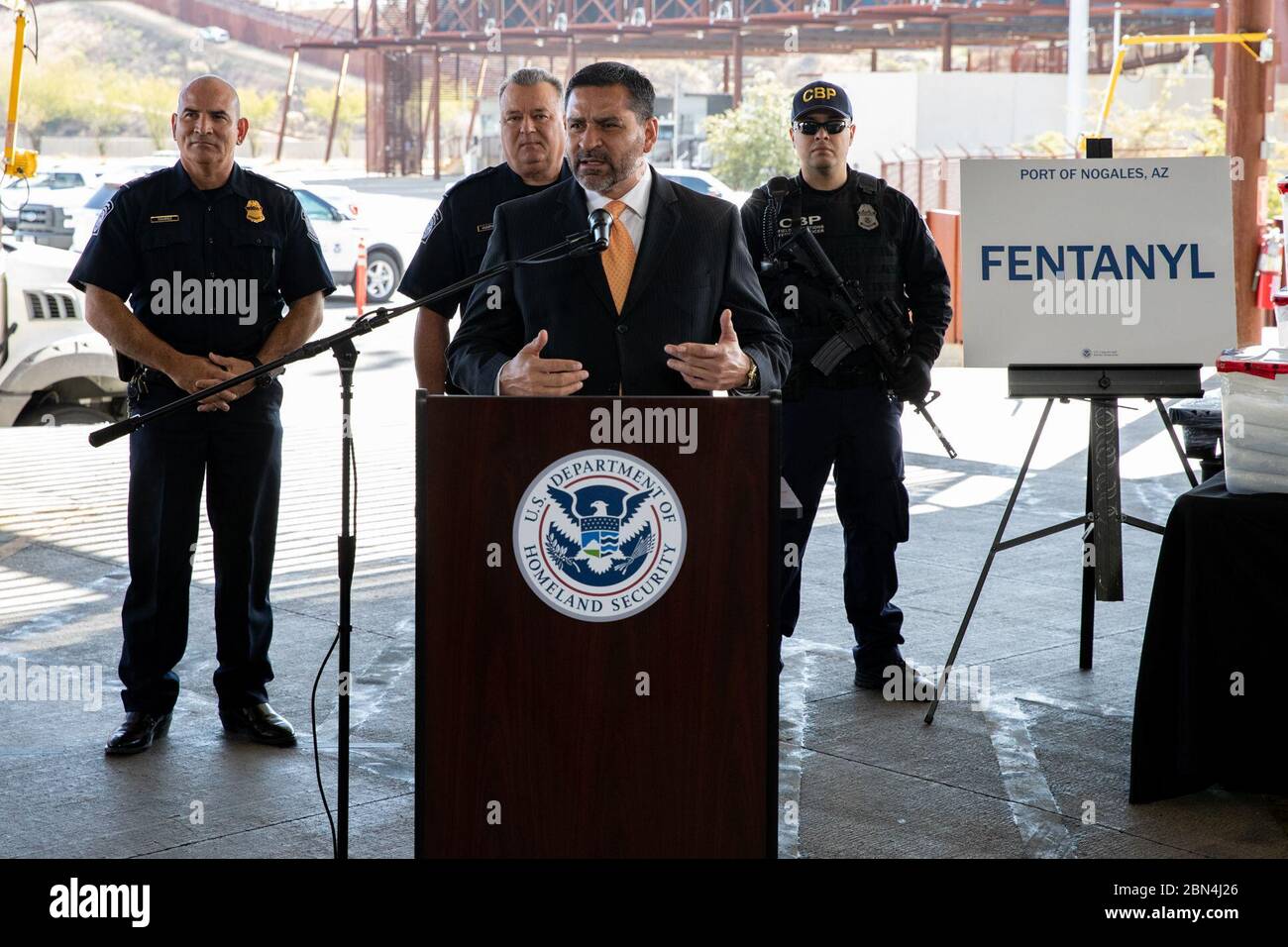 Largest fentanyl seizure in u s customs and border protection history ...