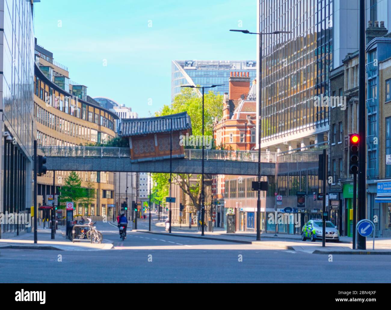 Wormwood street bridge by Liverpool Street Stock Photo - Alamy