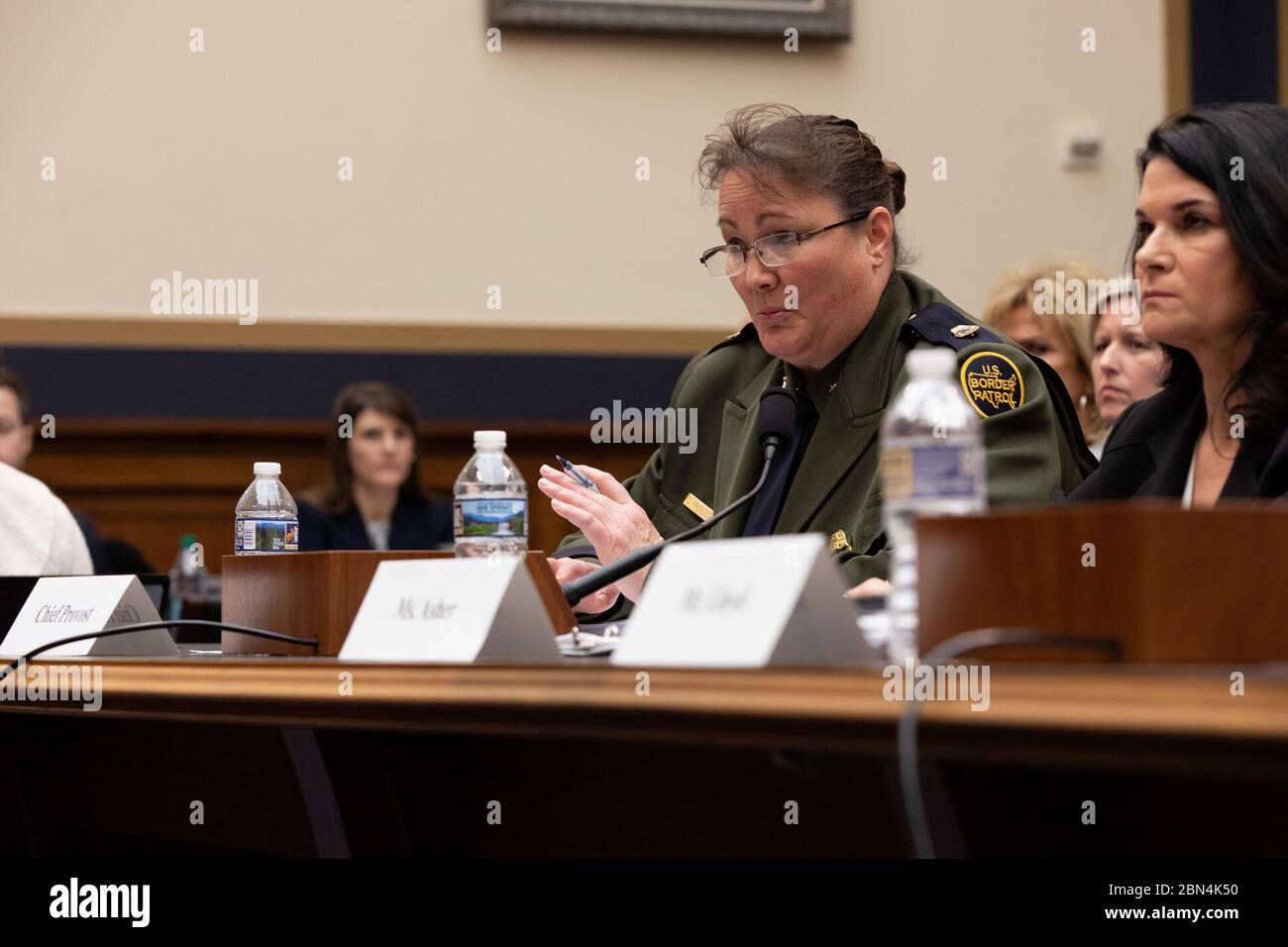 Family reunification policy hi-res stock photography and images - Alamy