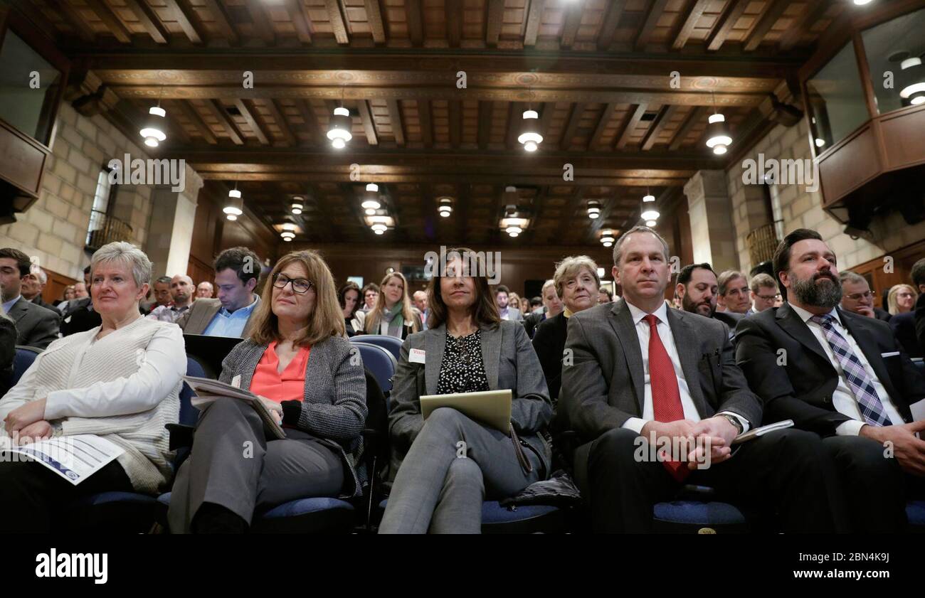 21st century customs framework hi-res stock photography and images - Alamy