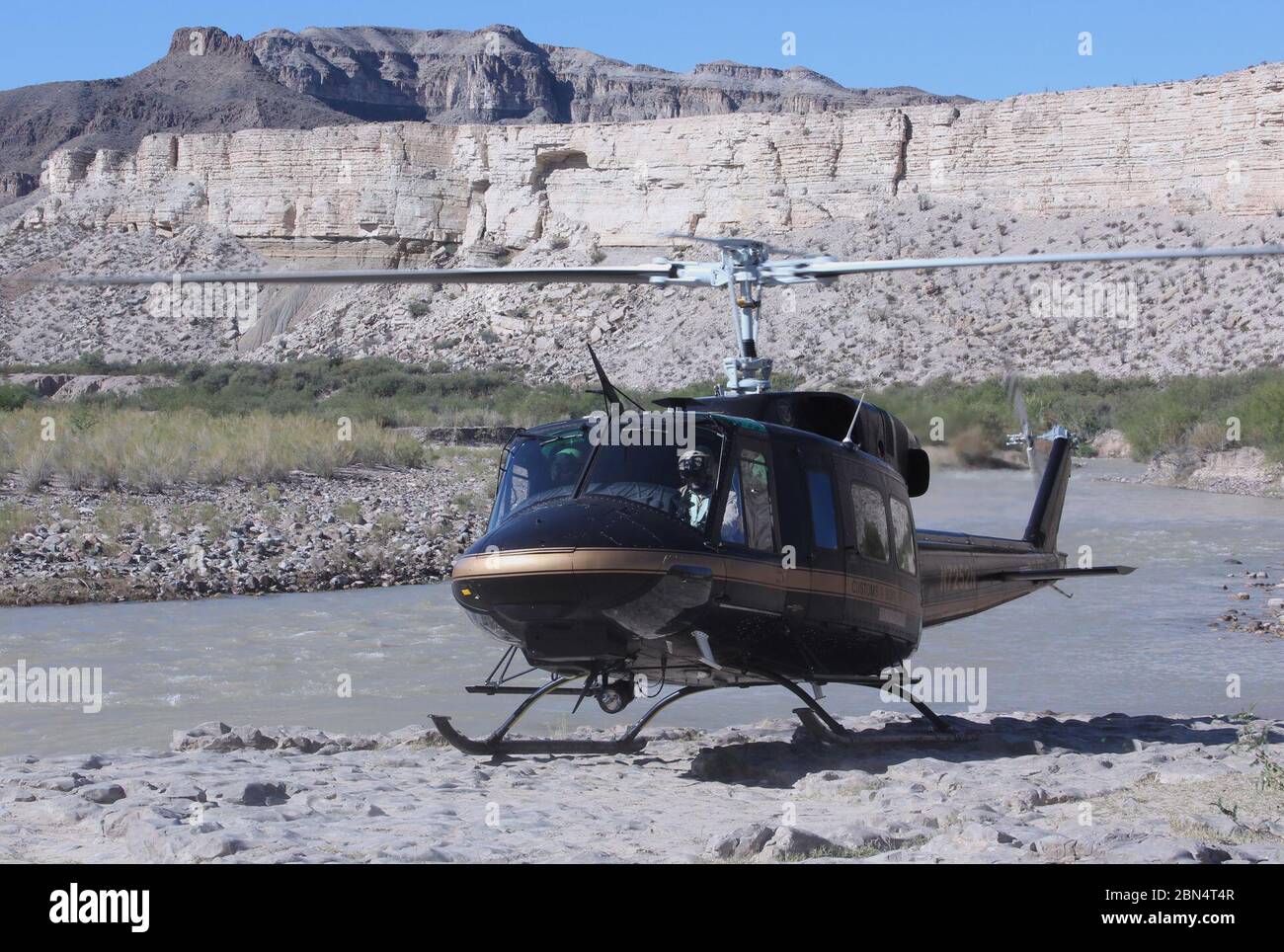 Cbp helicopters hi-res stock photography and images - Alamy
