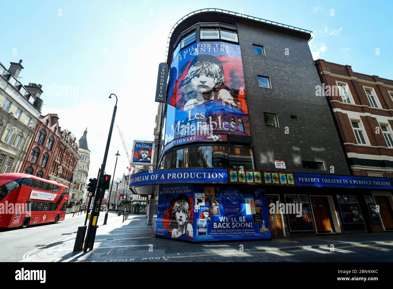 Les miserables the worlds longest running musical hi-res stock ...