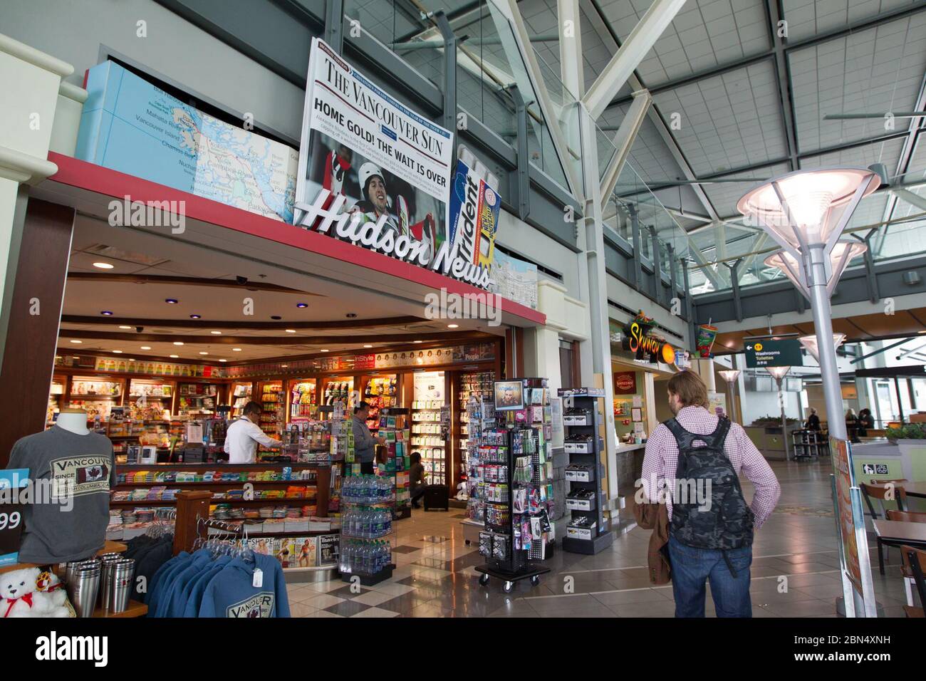 Flight gates hi-res stock photography and images - Alamy