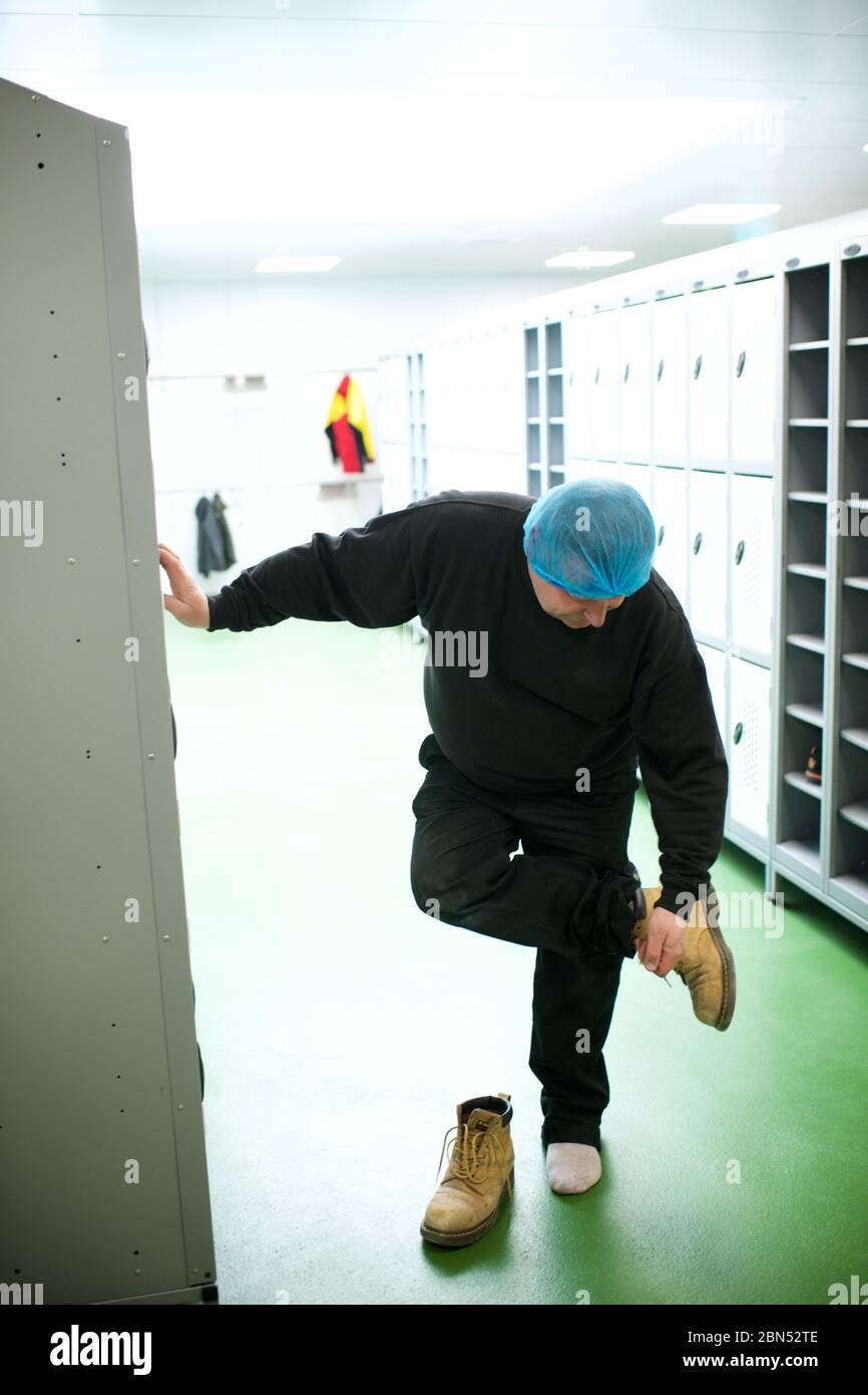 Factory locker room hi-res stock photography and images - Alamy