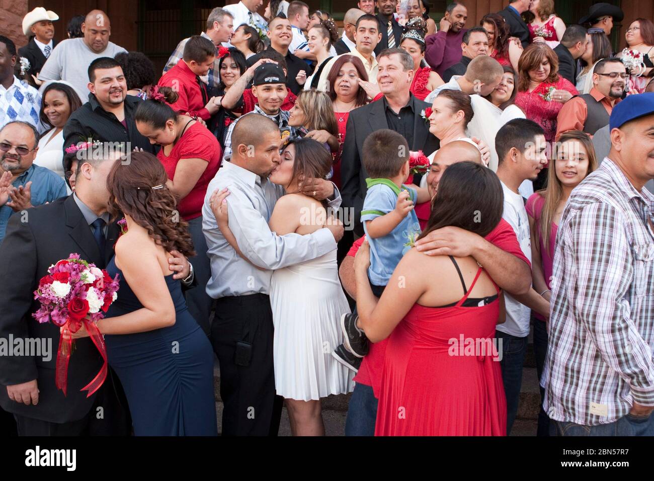 Mass wedding 14 hi-res stock photography and images - Alamy