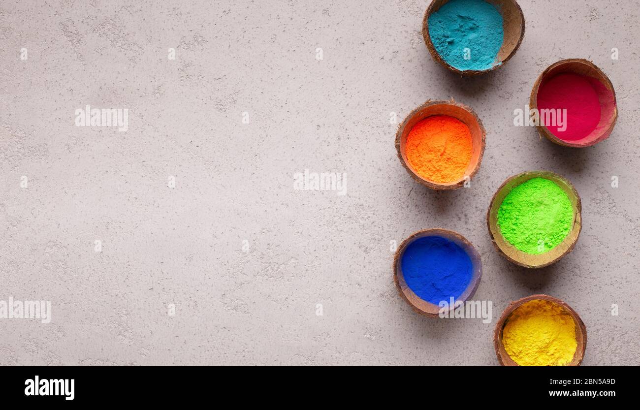 Bright organic powder paint for indian festival Stock Photo - Alamy